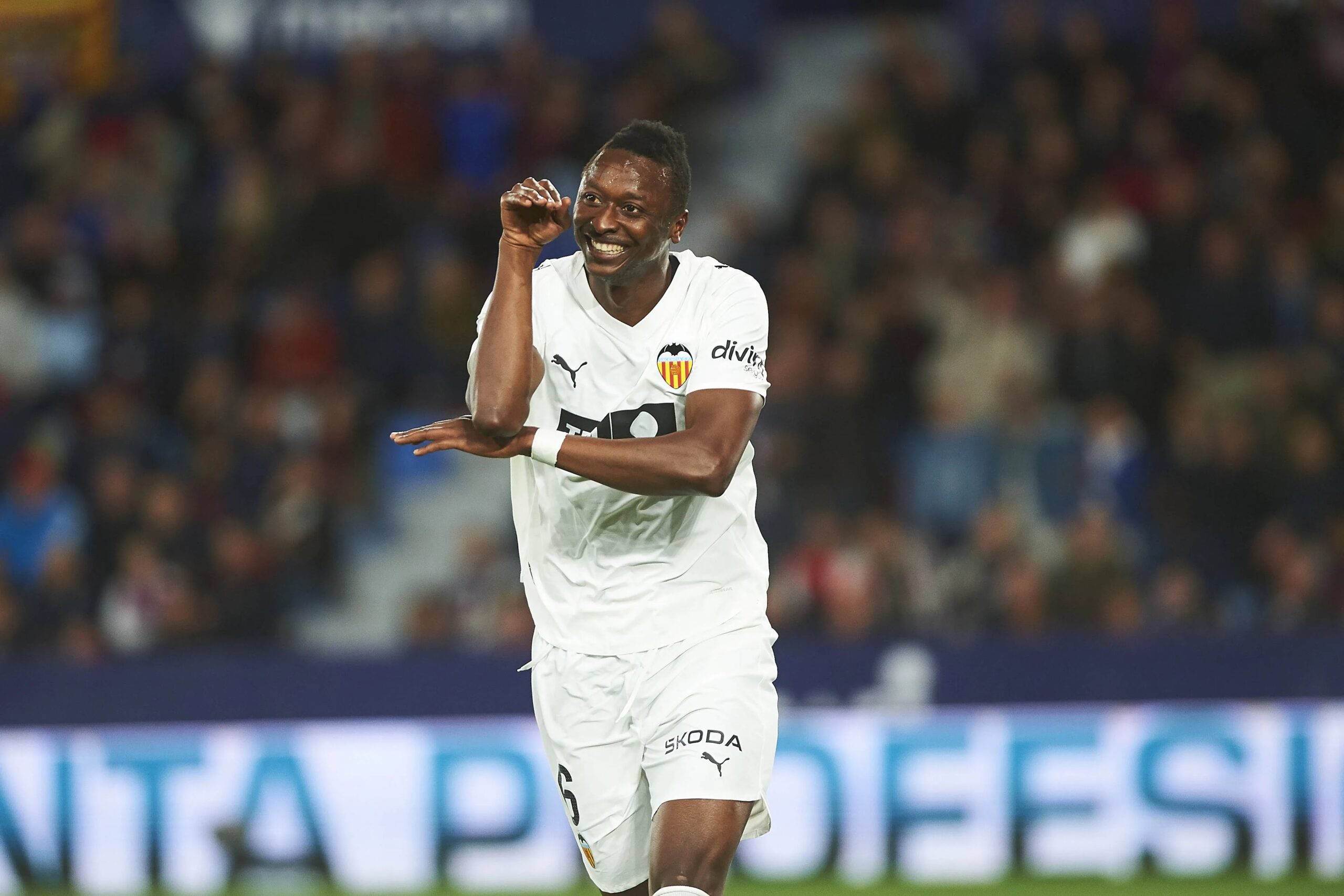 Umar Sadiq scores first league goal in Valencia’s win over Levante ...
